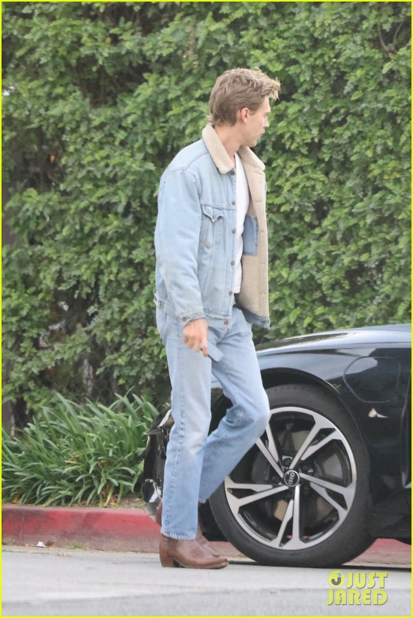Austin Butler Does Double Denim While Hanging Out with a Friend in L.A ...