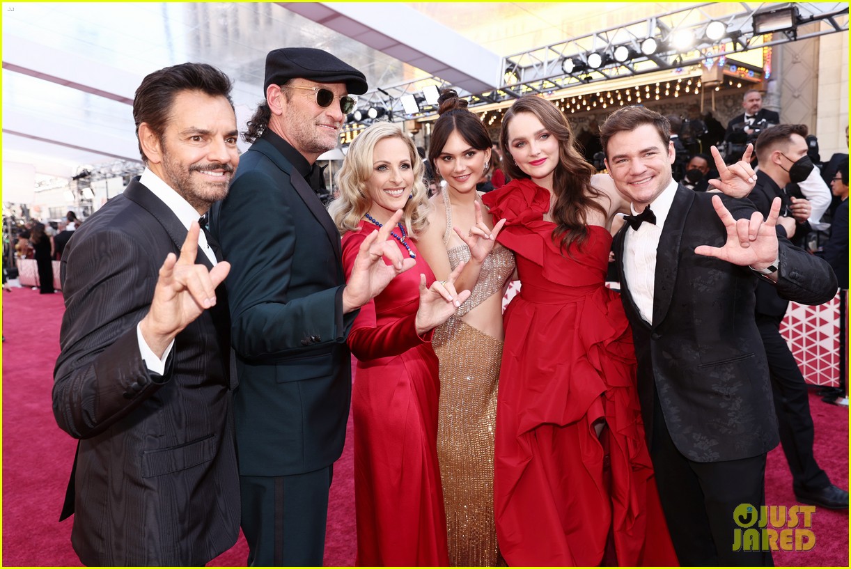 'CODA' Makes History With Best Picture Win at Oscars 2022 - Here Are ...