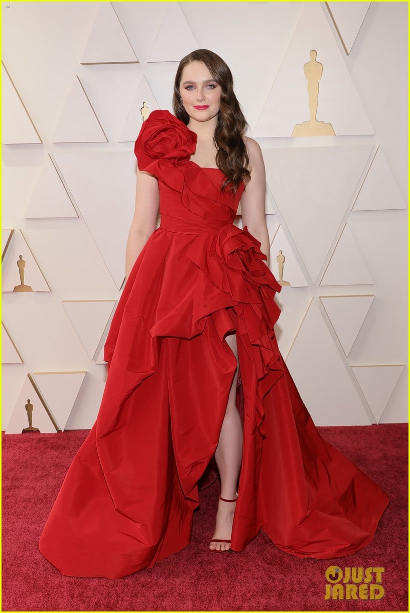 'CODA' Makes History With Best Picture Win at Oscars 2022 - Here Are ...