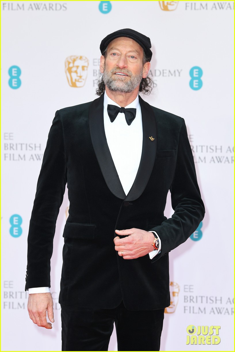 CODA's Emilia Jones Sings 'Both Sides Now' at BAFTAs 2022, Co-Star Troy Kotsur Wins Award ...