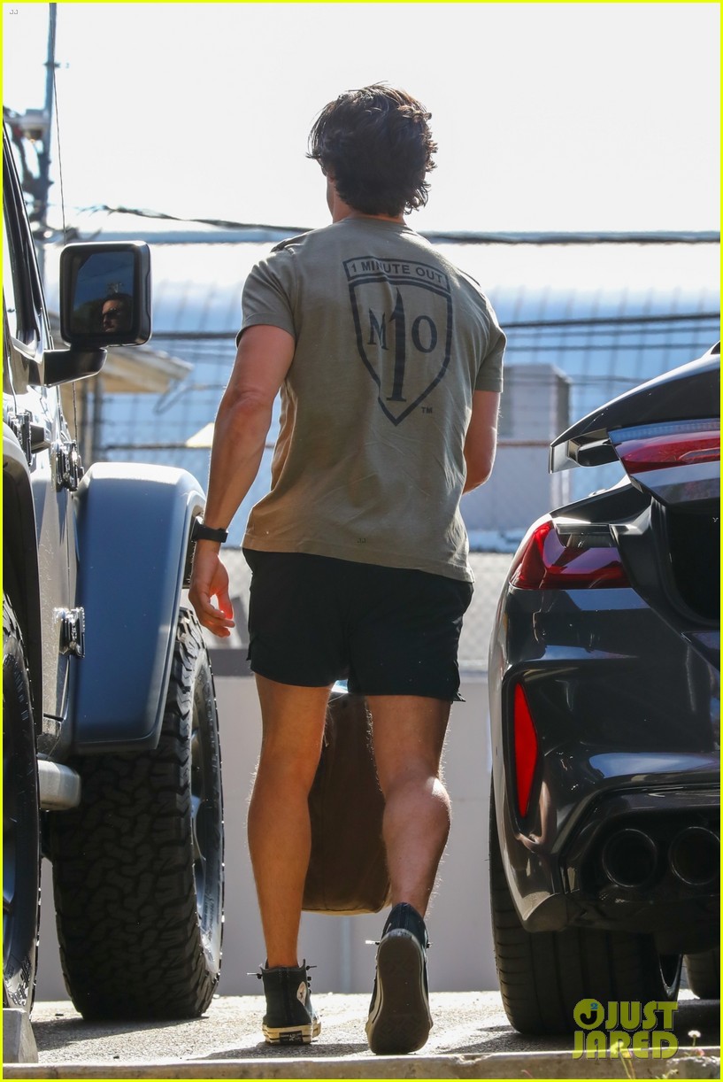 Milo Ventimiglia Kicked Off His Week With a Workout & We've Been ...