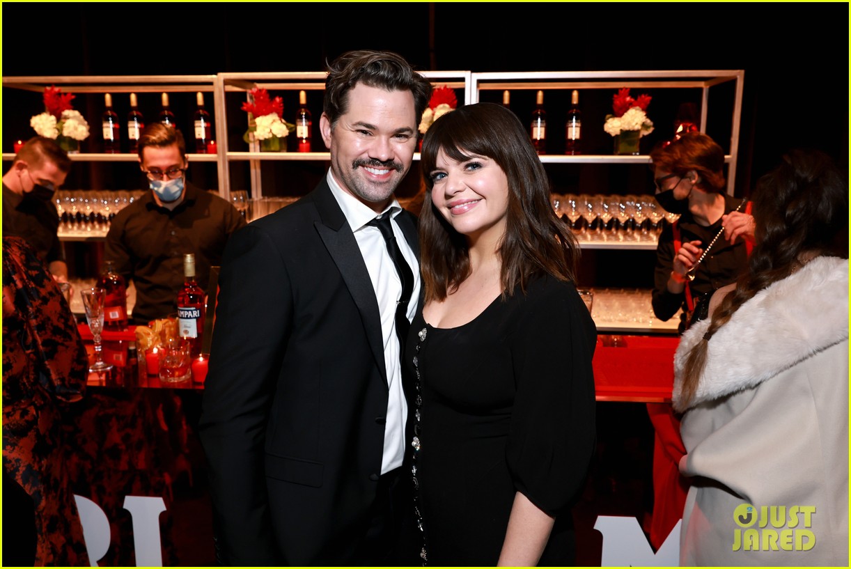 Andrew Rannells Shared a Friendly Kiss with Spider-Man's Alfred Molina ...