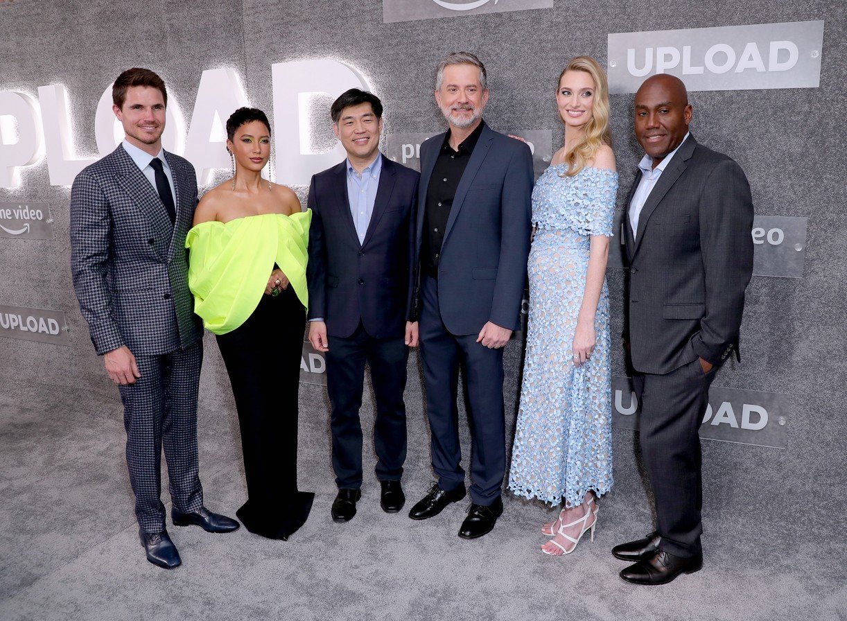 Robbie Amell & Andy Allo Join Their Whole Cast at 'Upload' Season Two ...
