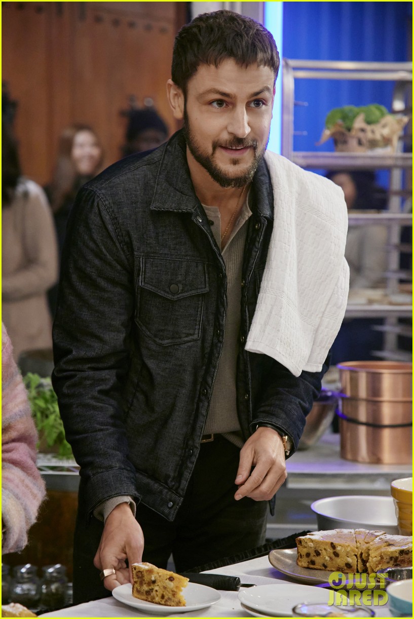 Tyler Hynes Got a Concussion While Filming 'Always Amore' With Autumn ...