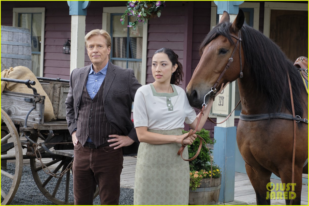 Amanda Wong Is Thankful 'When Calls The Heart' Brought An Asian ...