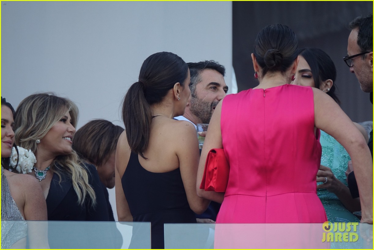 Eva Longoria, Gordon Ramsay, & More Stars Mingle at Brooklyn Beckham ...