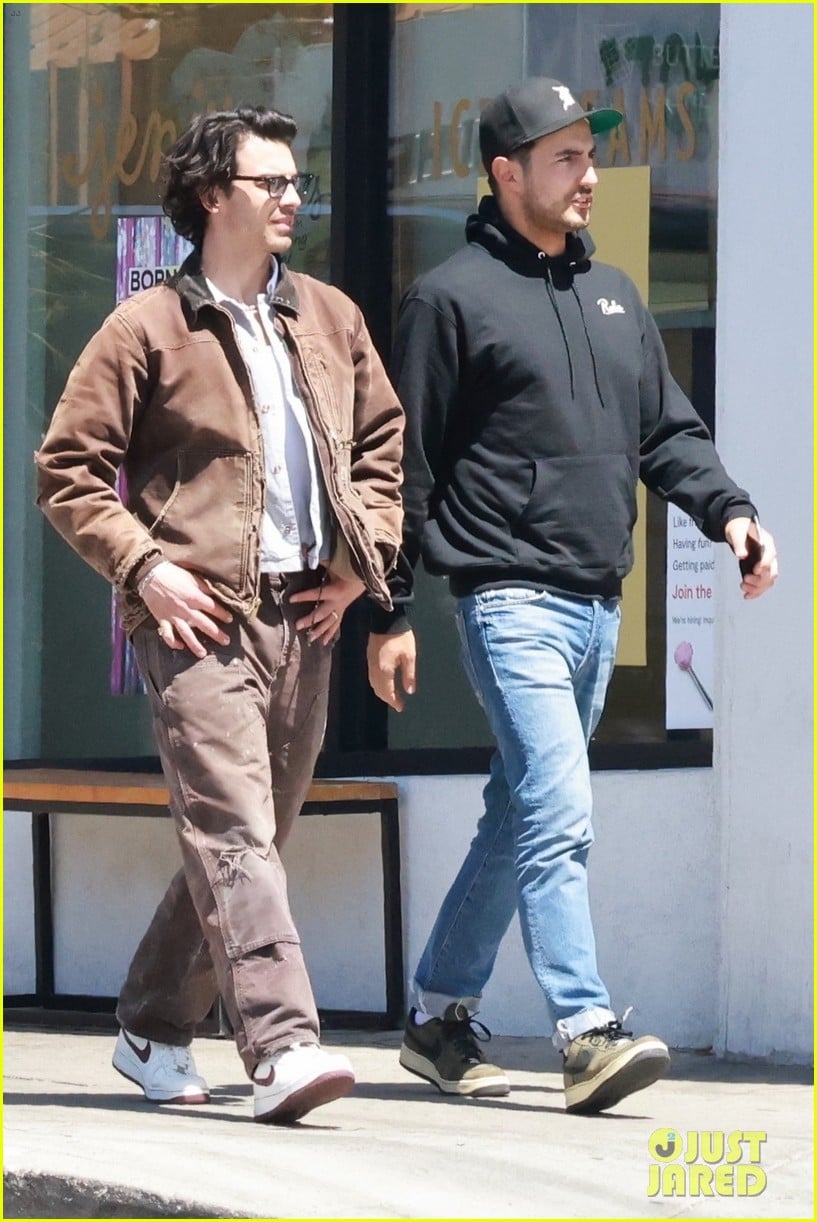 Joe Jonas Spends the Day Shopping with Longtime Pal Greg Garbowsky ...