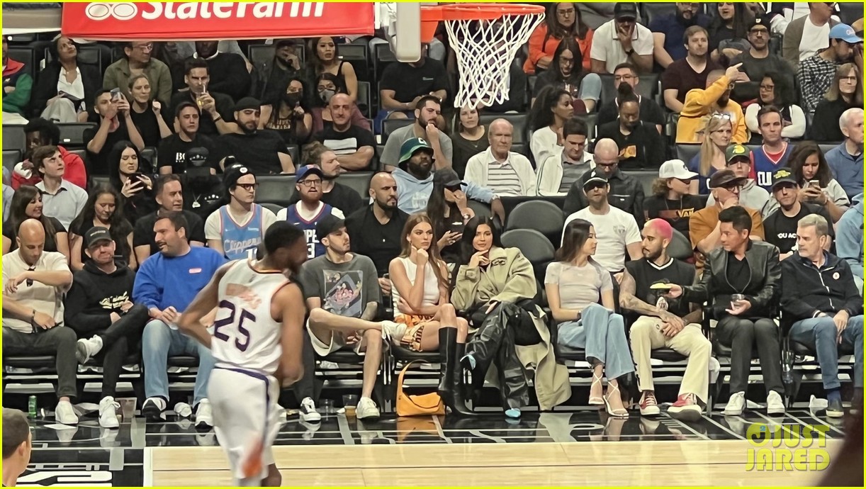 Kendall & Kylie Jenner Sit Courtside at Suns Game to Support Kendall's ...