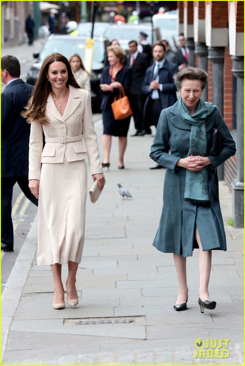 Duchess Kate Middleton & Princess Anne Do First Ever Joint Royal Outing ...