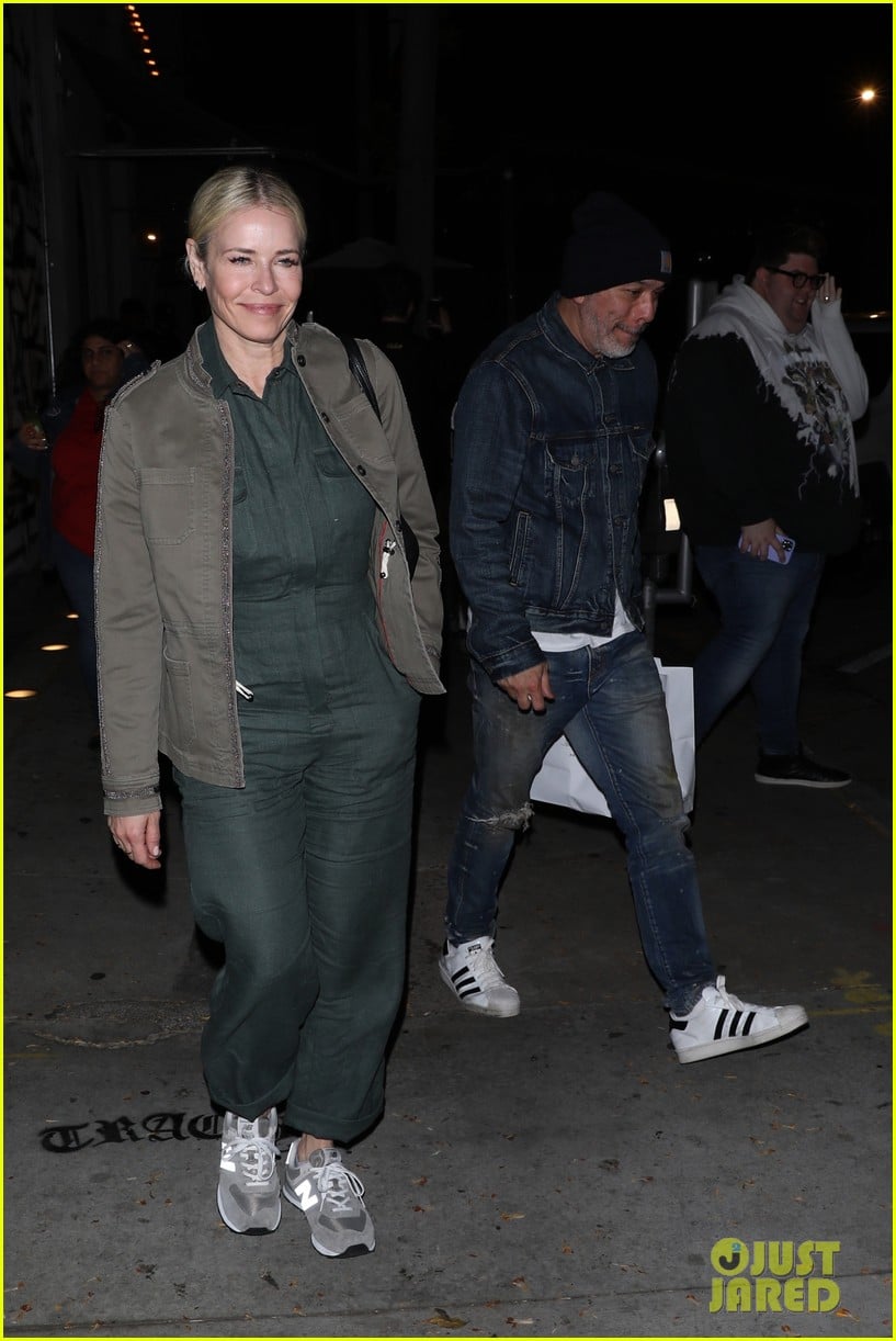 Chelsea Handler & Boyfriend Jo Koy Couple Up for Date Night in WeHo ...