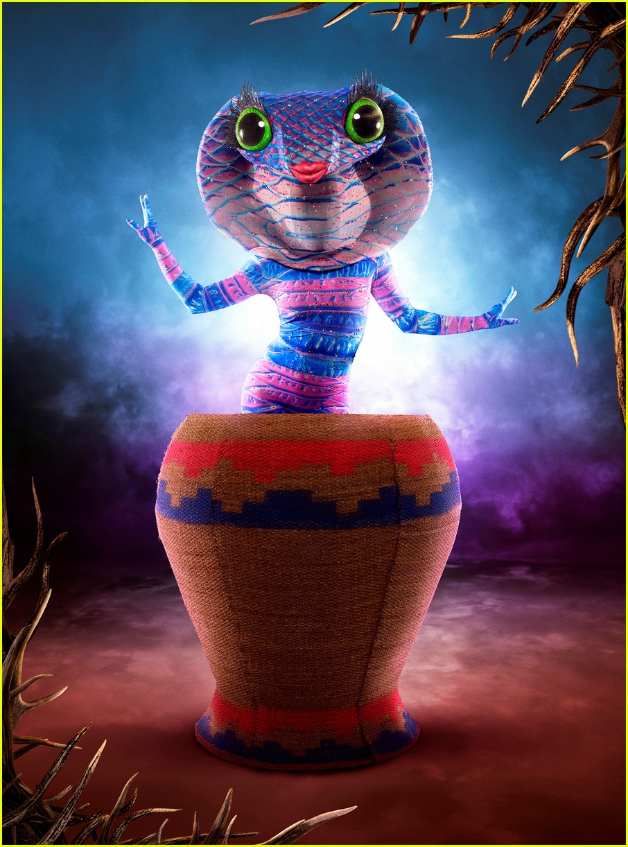 Who is Queen Cobra on 'The Masked Singer' Season 7? Clues, Guesses ...