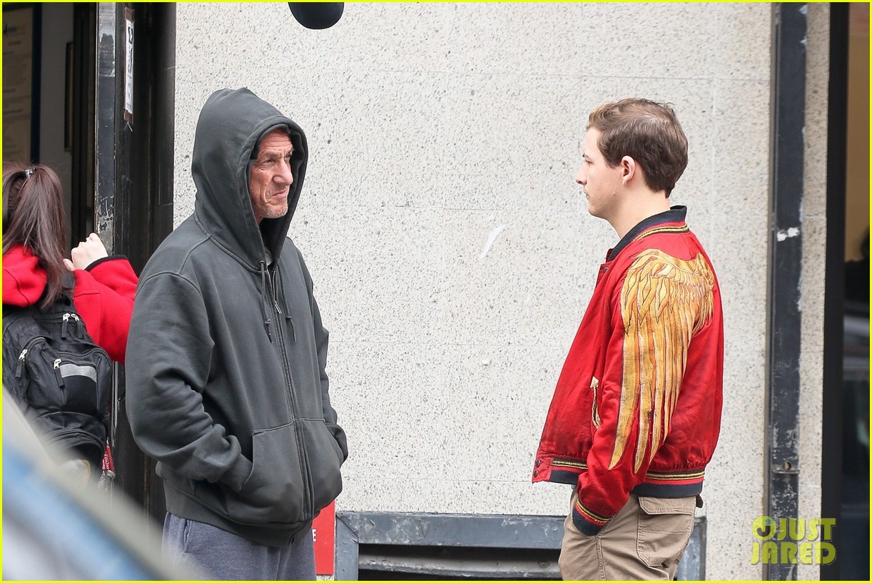 Sean Penn & Tye Sheridan Get to Work on the Set of 'Black Flies' in NYC ...