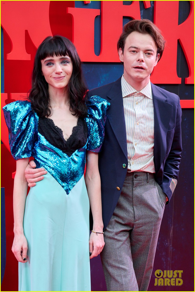 Stranger Things' Real-Life Couple Natalia Dyer & Charlie Heaton Are So ...