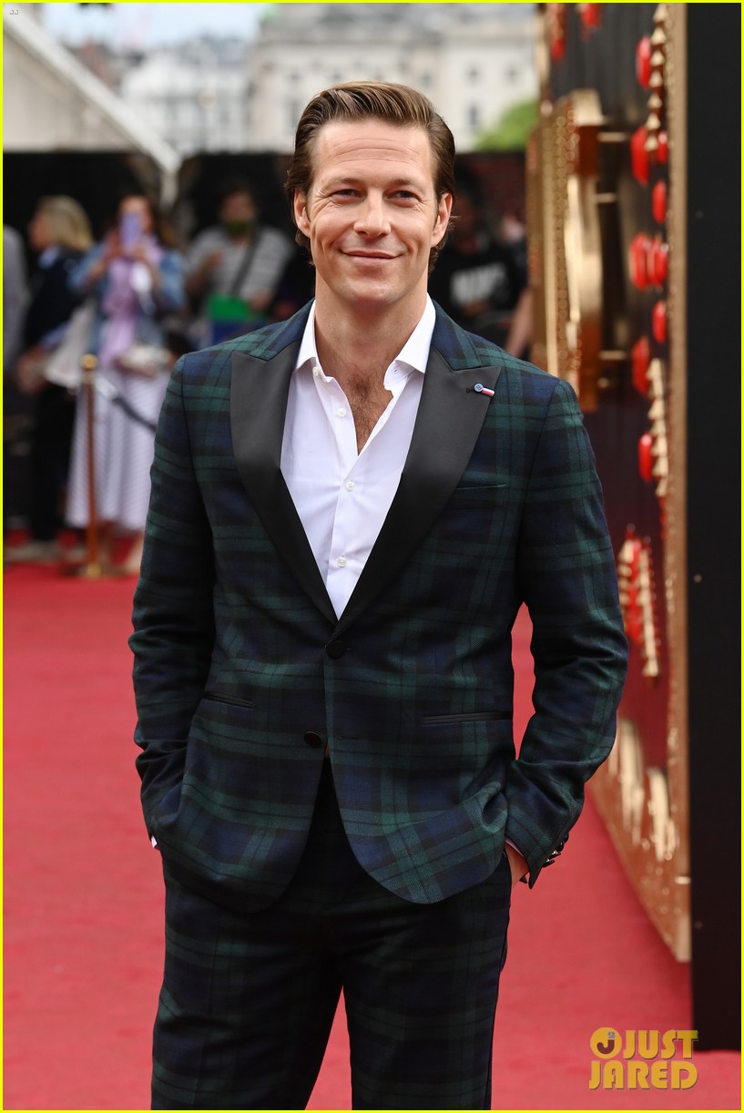 Austin Butler, Tom Hanks & More Bring Their 'Elvis' Movie to London ...