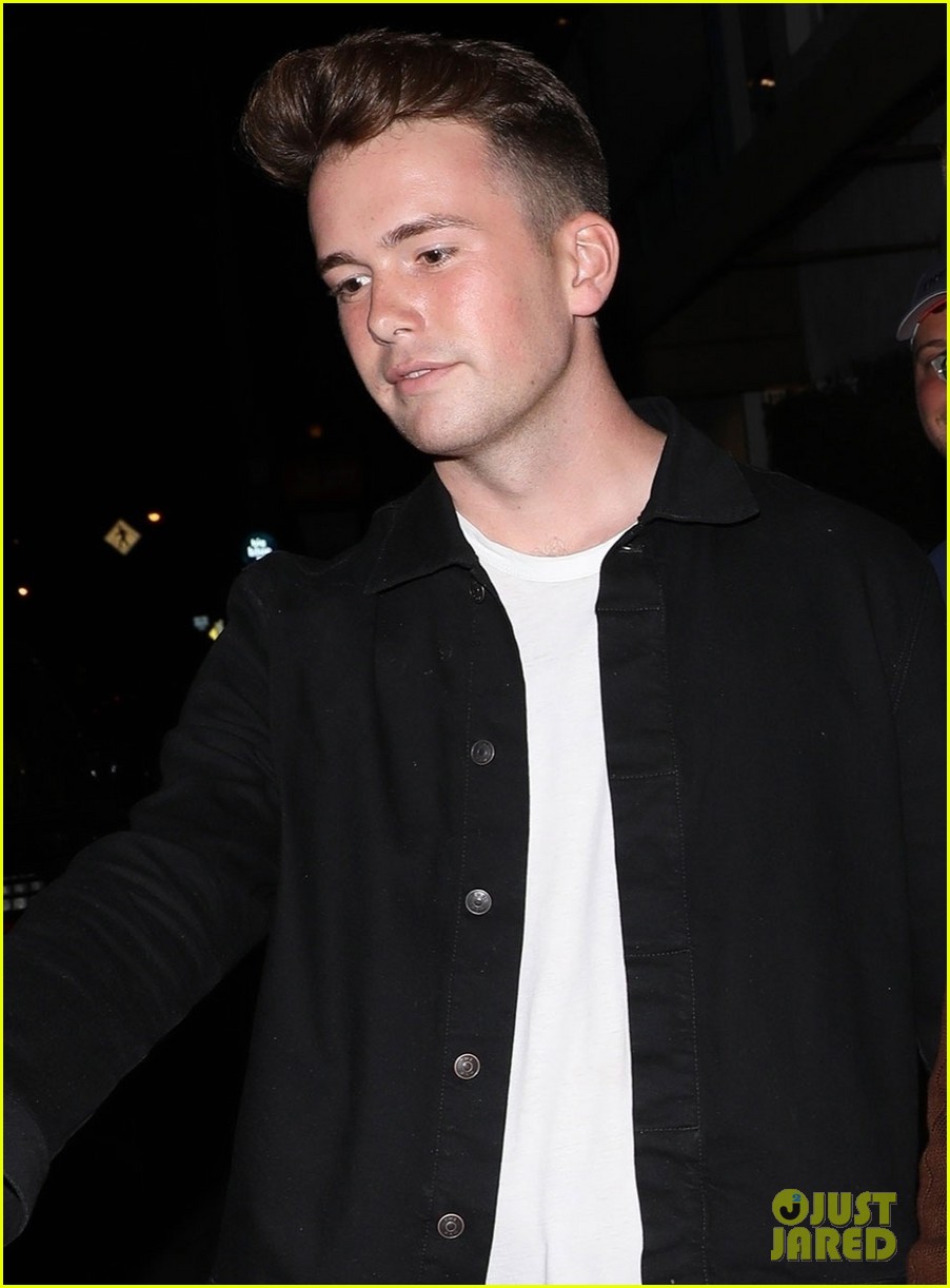 'Million Dollar Listing' Star Josh Flagg Steps Out for Date with New ...