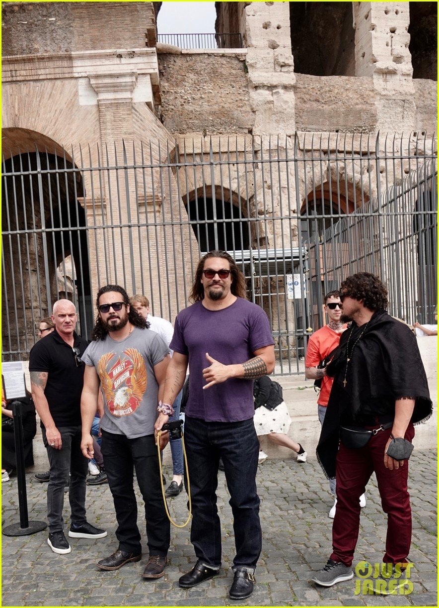 Jason Momoa Was Blown Away By The Sight of The Colosseum in Rome & His ...