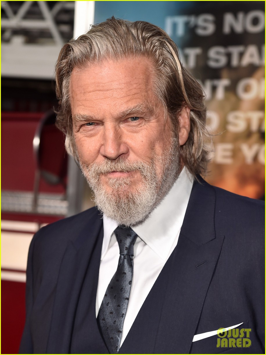 Jeff Bridges Says He Was 'Close to Dying' After Contracting COVID-19 ...