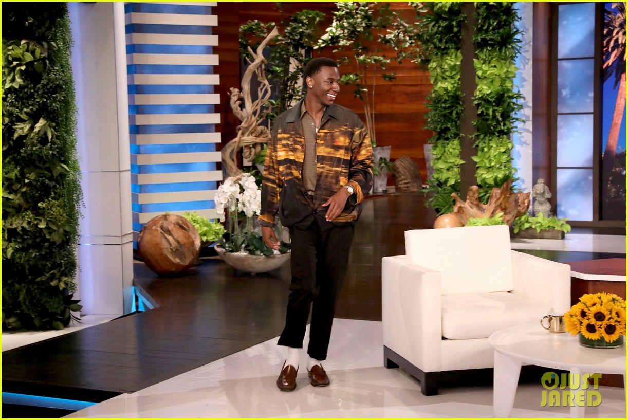 Jerrod Carmichael Talks Coming Out Story, Says He's 'Thankful' for ...