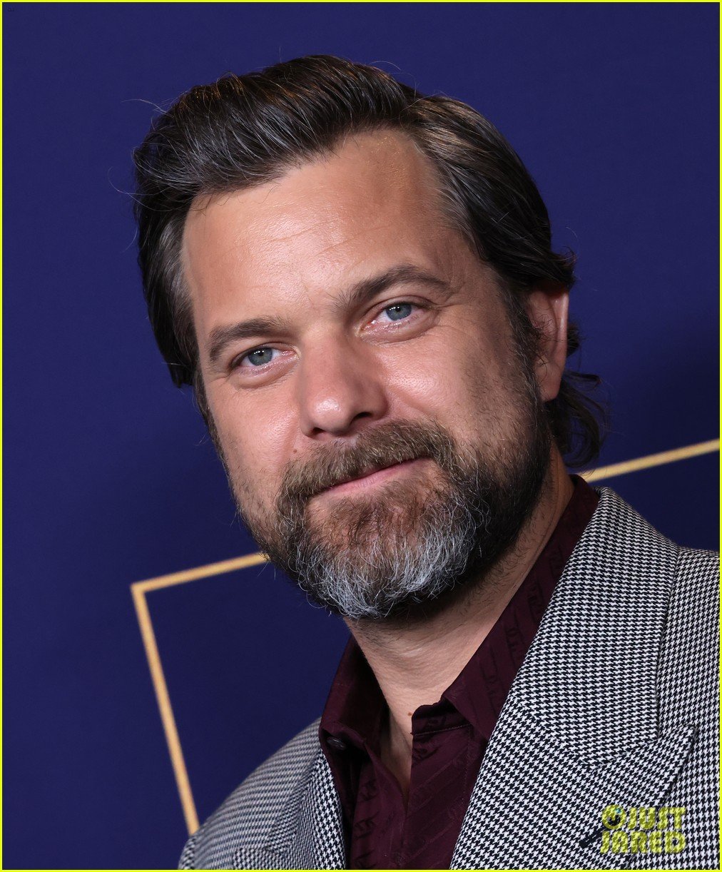Joshua Jackson & Christian Slater Meet Up To Talk 'Dr. Death' at FYC ...