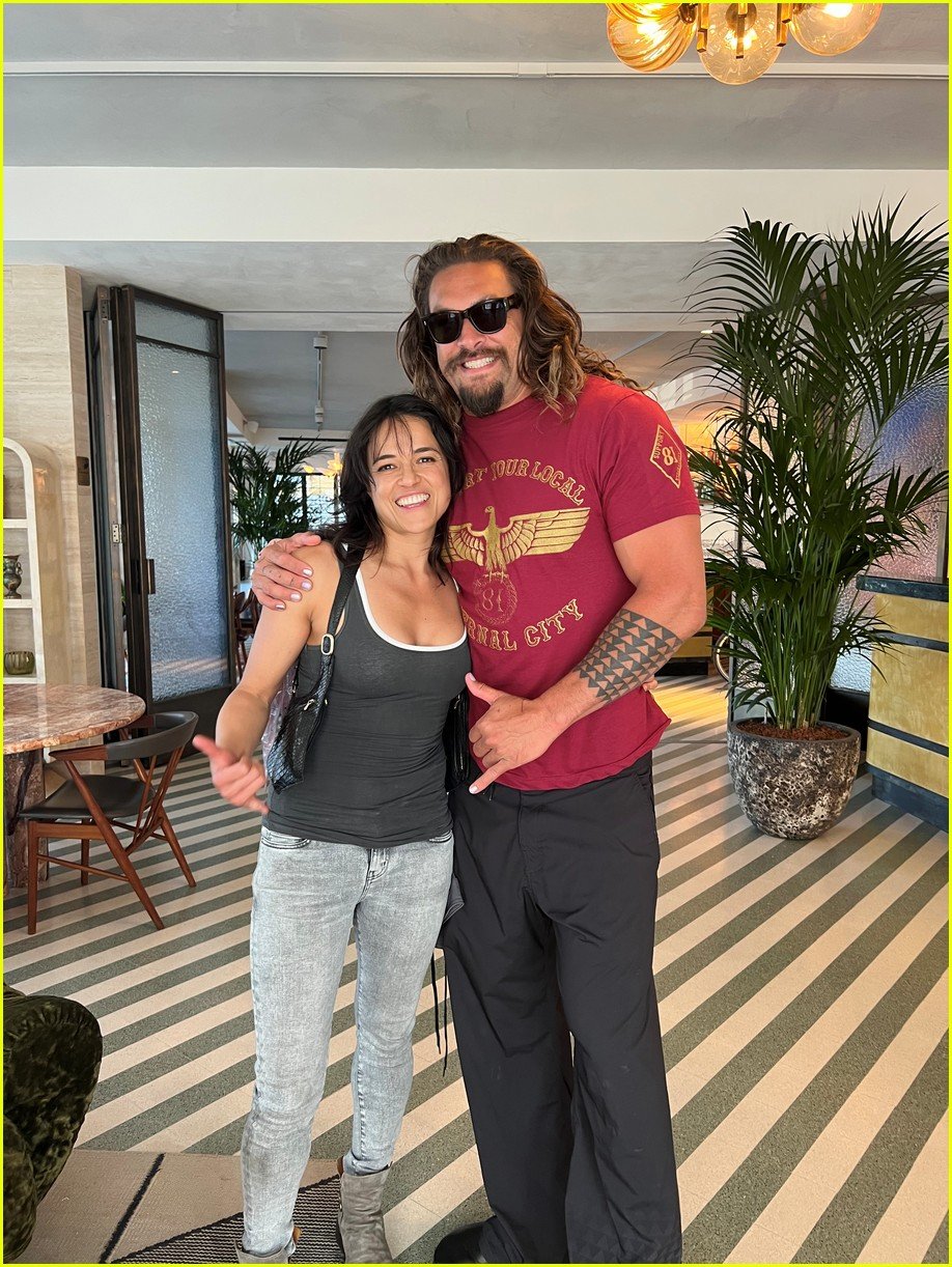 Jason Momoa Wraps 'Fast X' Rome Shoot, Goes Shirtless While Heading to ...
