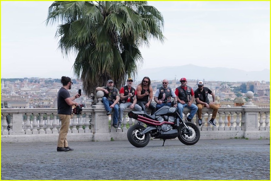 Jason Momoa Wraps 'Fast X' Rome Shoot, Goes Shirtless While Heading to ...