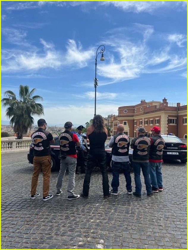 Jason Momoa Wraps 'Fast X' Rome Shoot, Goes Shirtless While Heading to ...