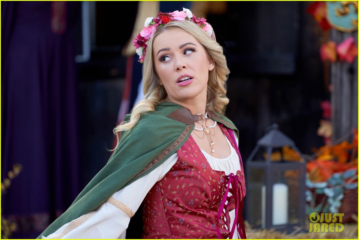 Natalie Hall Reveals Little Known Fact About Hallmark Movies While ...