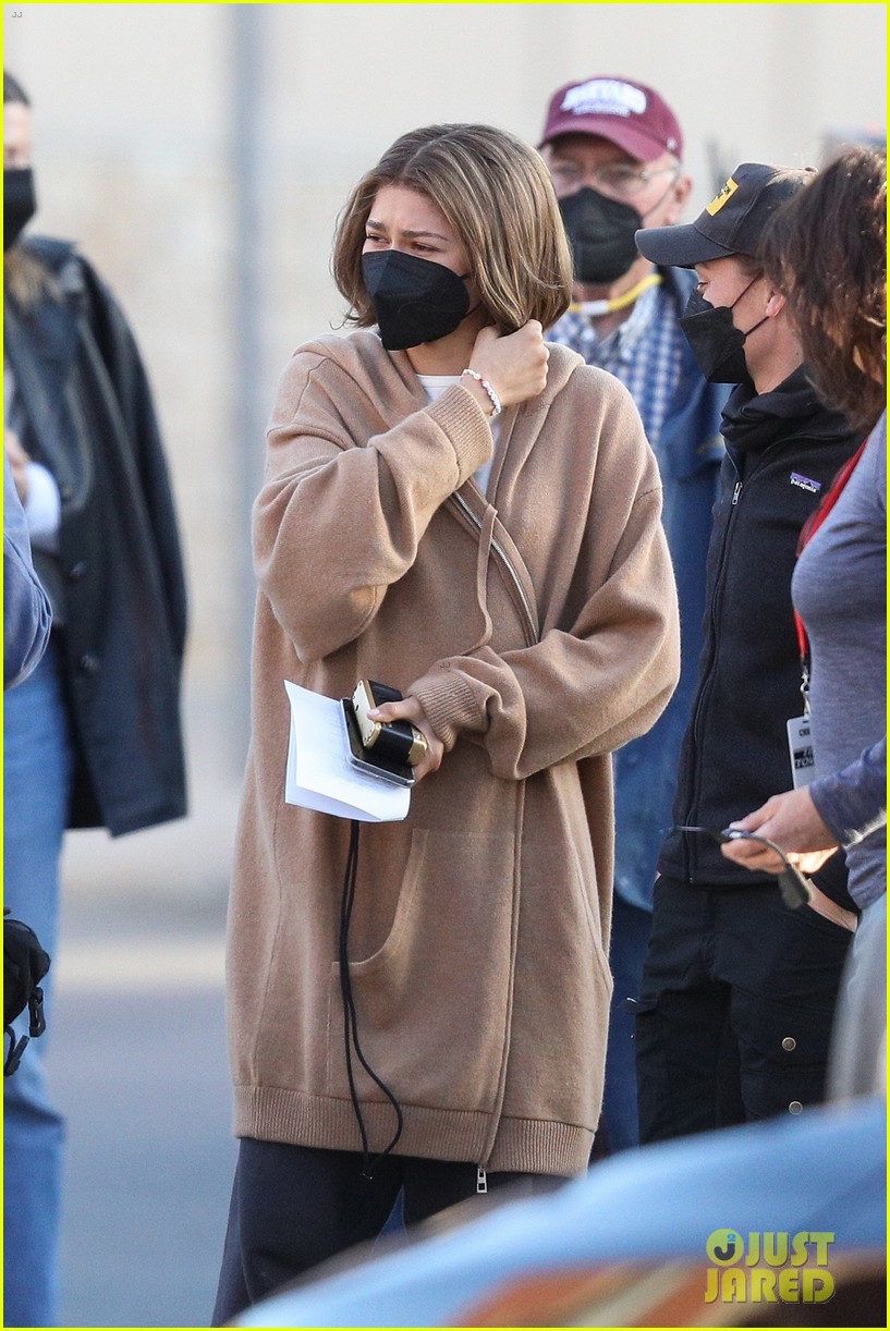 Zendaya Arrives on Set for Another Day of Filming 'Challengers' Outside ...