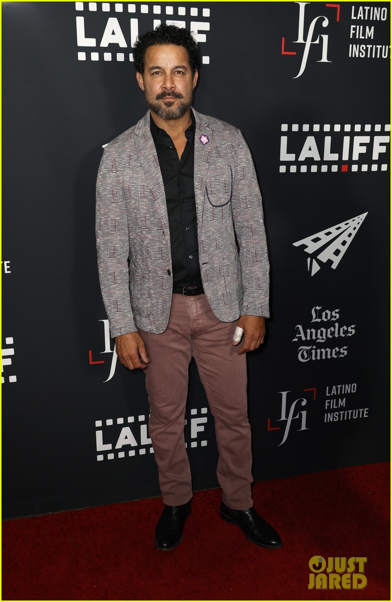 Father of The Bride's Adria Arjona Received A 'Special Message' From ...