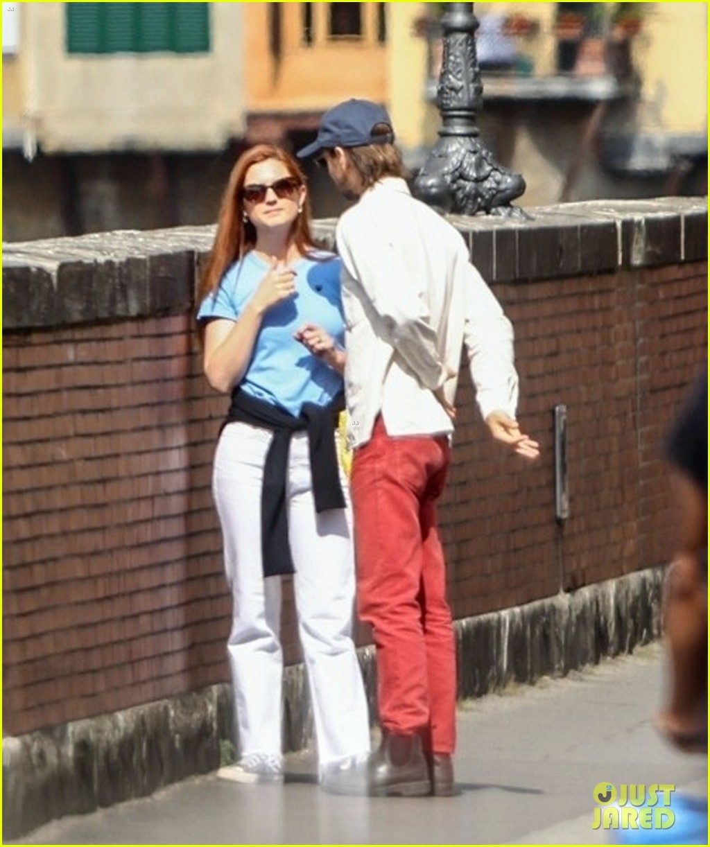 Bonnie Wright & Husband Andrew Lococo See The Sights of Florence ...