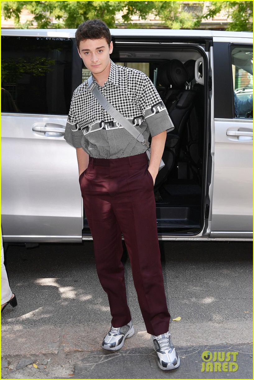 Edgar Ramirez Sits Front Row at Fendi Fashion Show in Milan: Photo ...