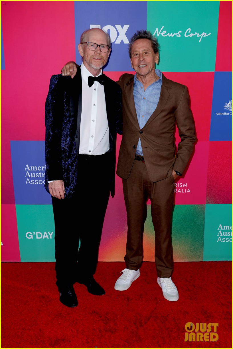 Isla Fisher Looks Pretty in Blue Silk Dress at G'DAY AAA Arts Gala 2022 ...