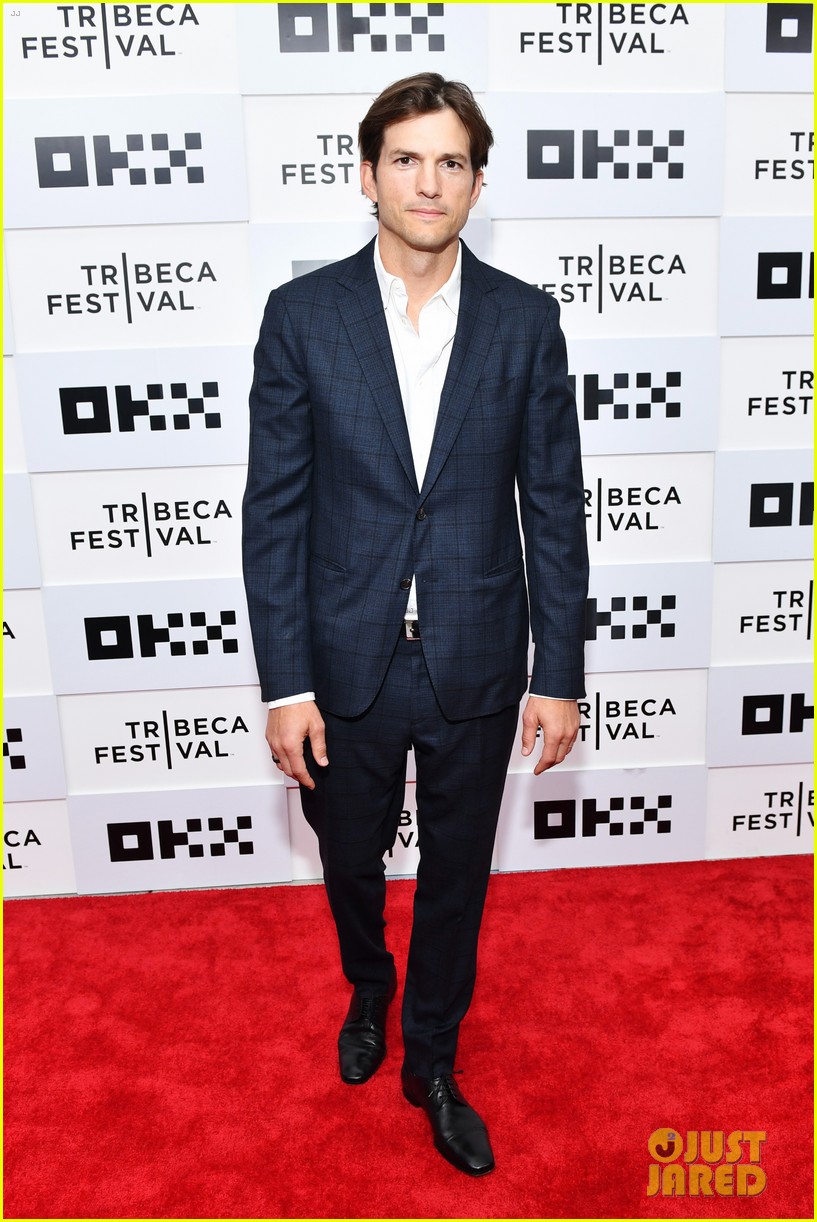 Ashton Kutcher Joins Co-Stars Dove Cameron & Issa Rae at 'Vengeance ...