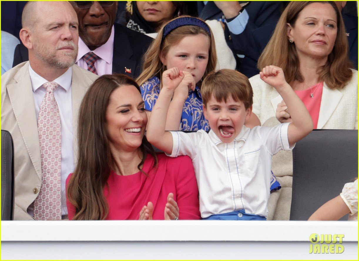 Prince Louis Once Again Steals The Show at Platinum Jubilee - See His ...