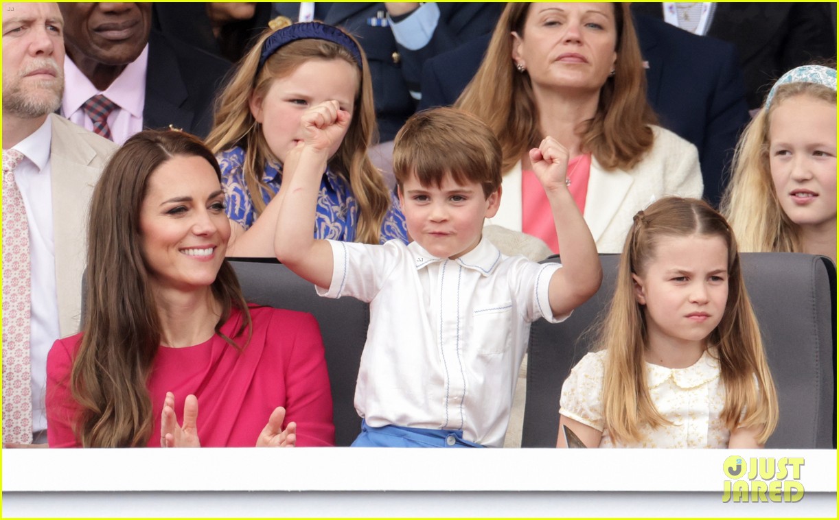 Prince Louis Once Again Steals The Show at Platinum Jubilee - See His ...