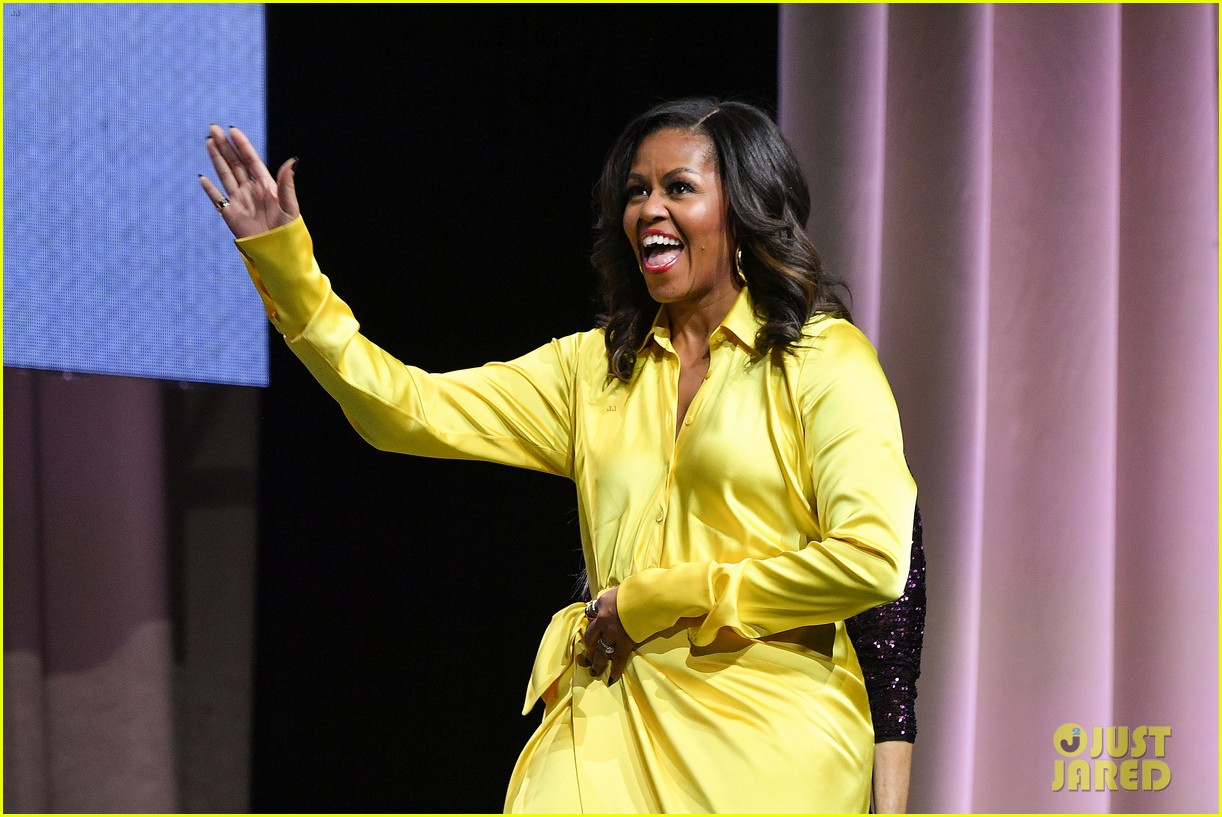Michelle Obama Says She's 'Heartbroken' After Supreme Court Overturns ...