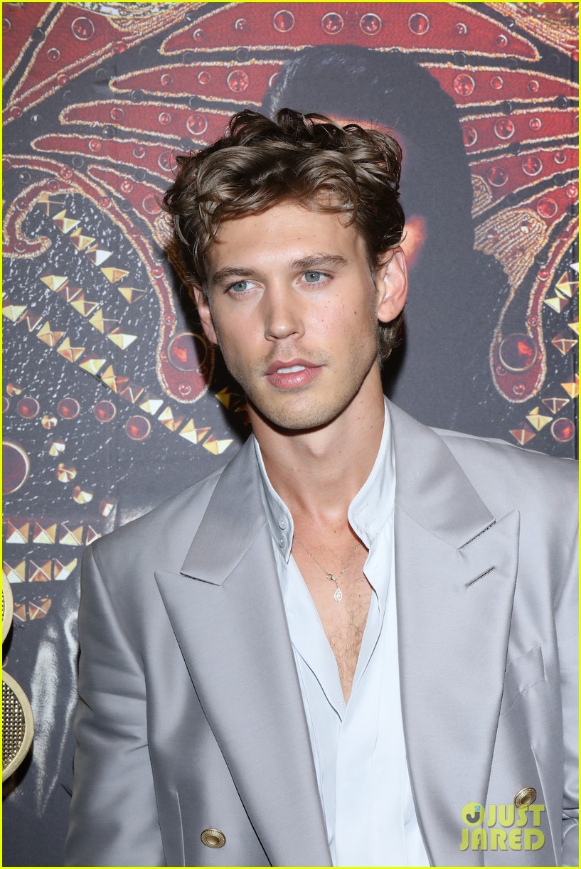 Olivia DeJonge Opens Up About Her Transformation Into Priscilla Presley ...