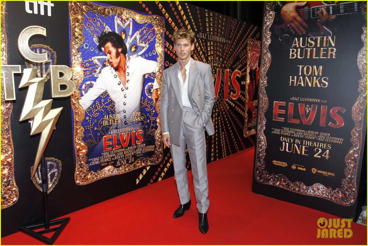 Olivia DeJonge Opens Up About Her Transformation Into Priscilla Presley ...