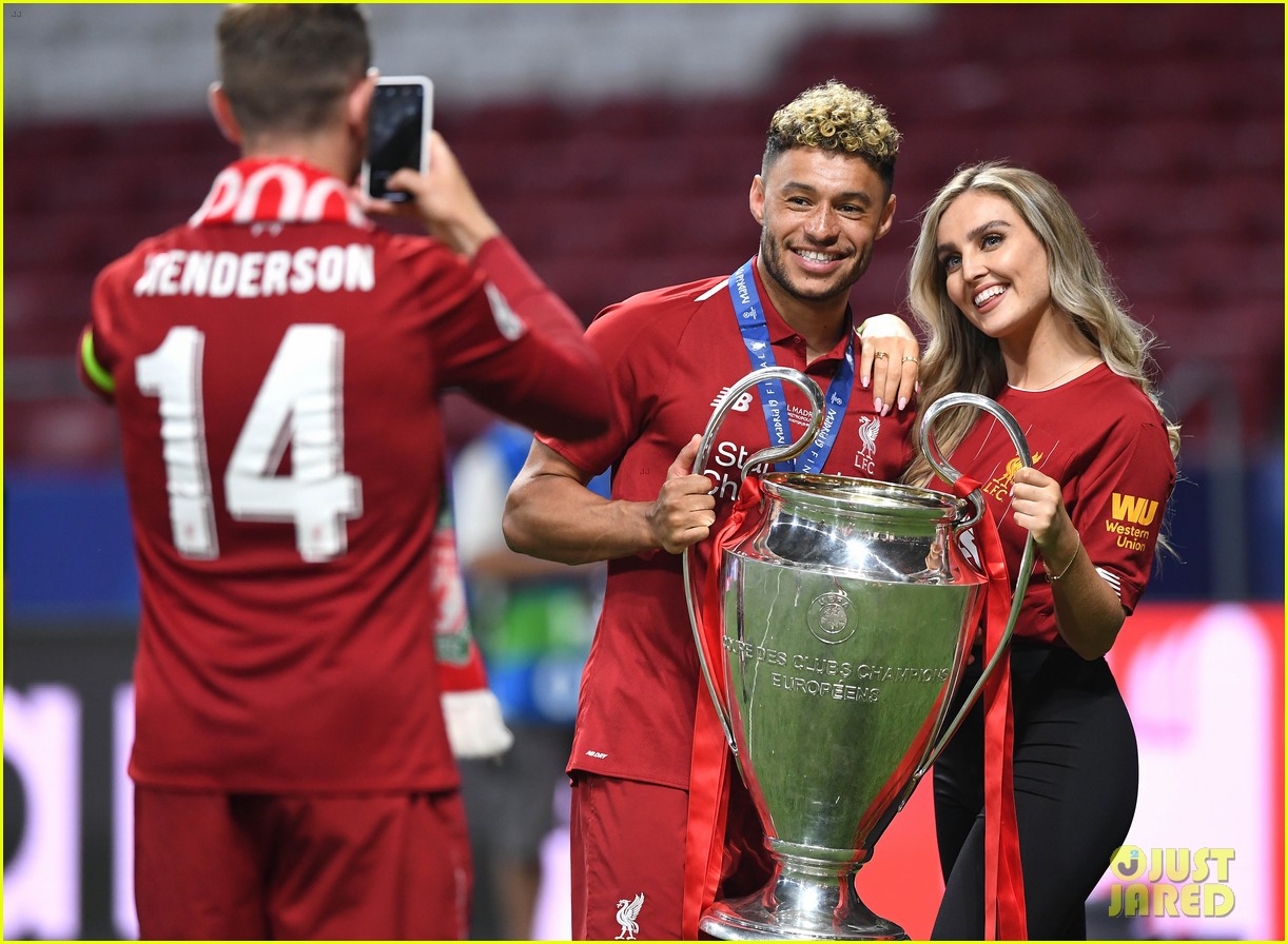 Little Mix's Perrie Edwards is Engaged to Alex Oxlade-Chamberlain After ...