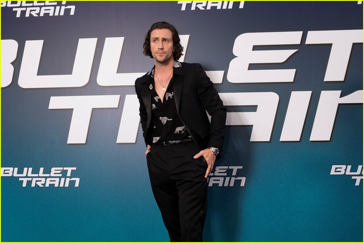 Aaron Taylor-Johnson & Brian Tyree Henry Dance Down the Carpet at ...