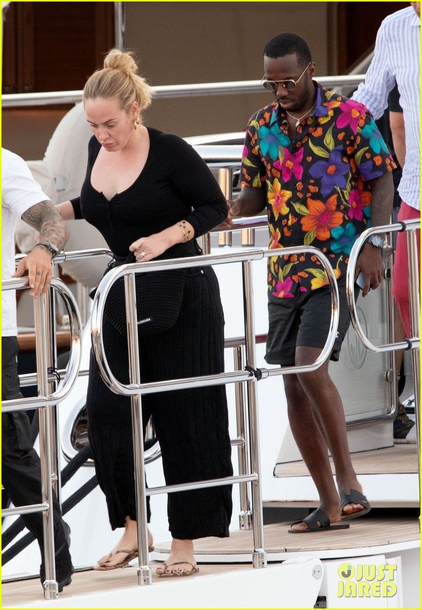 Adele & Boyfriend Rich Paul Enjoy Yacht Vacation in Italy: Photo 4794531 | Adele Photos | Just ...