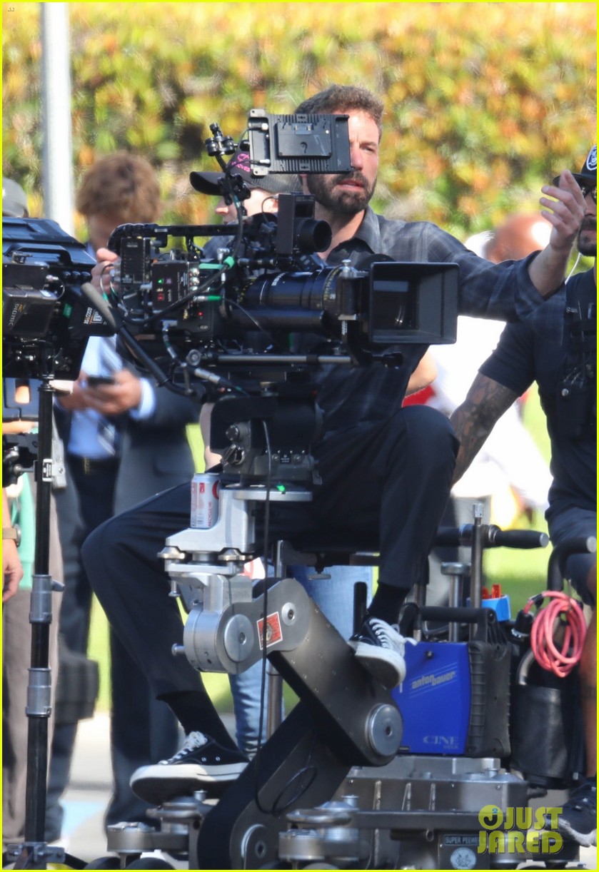 Photo: ben affleck matt damon have fun nike set 56 | Photo 4787177 ...