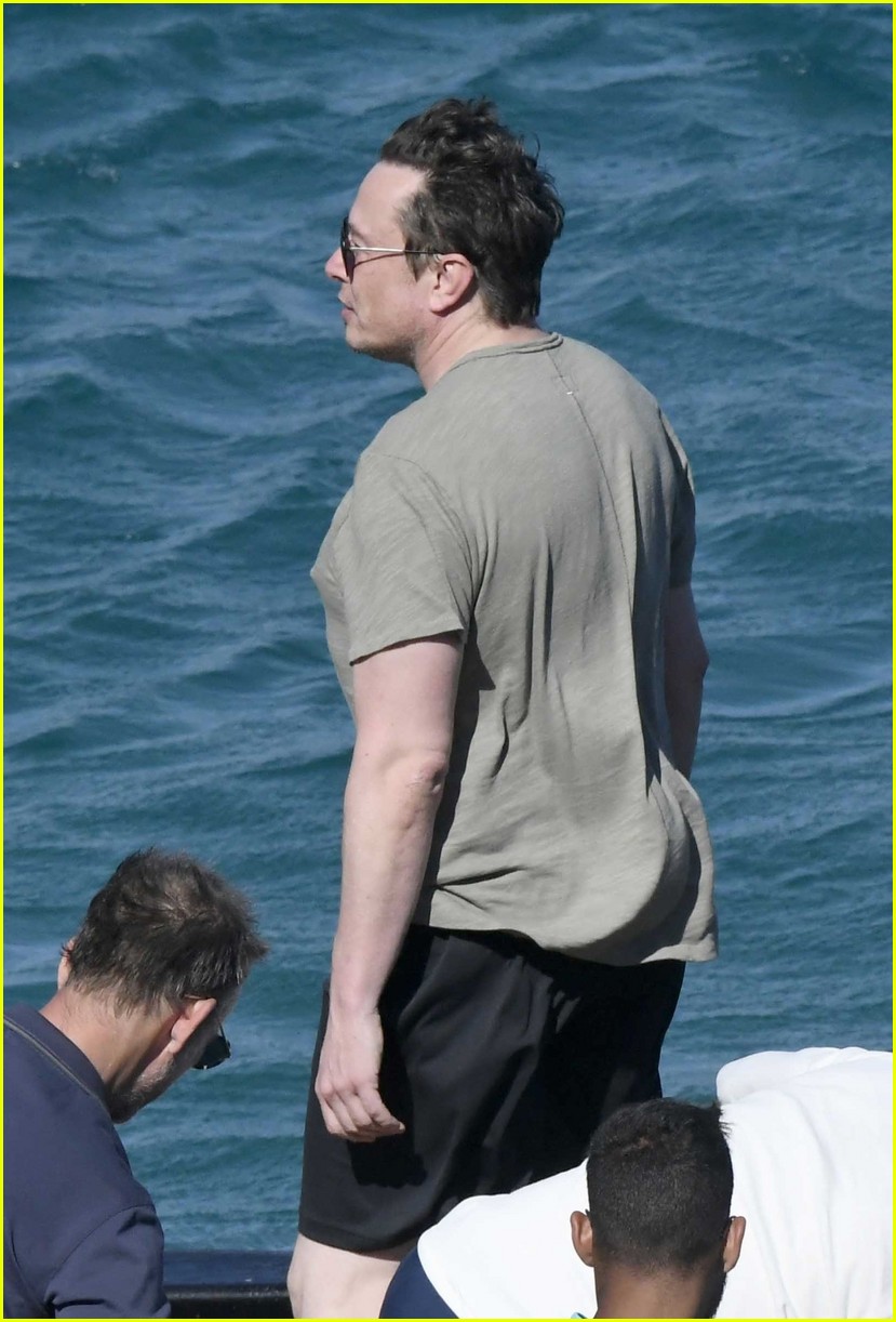 Elon Musk Vacations on a Yacht in Mykonos Amid Twitter Lawsuit: Photo ...
