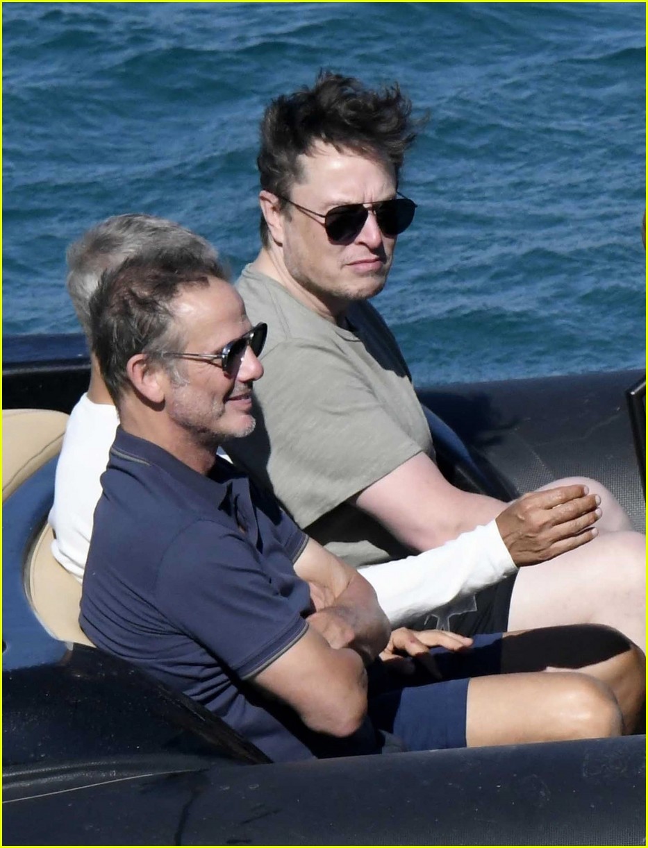 Elon Musk Vacations on a Yacht in Mykonos Amid Twitter Lawsuit: Photo ...
