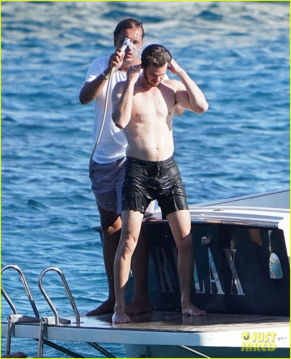 Photo: andrew garfield backflips italy vacation 77 | Photo 4795110 ...