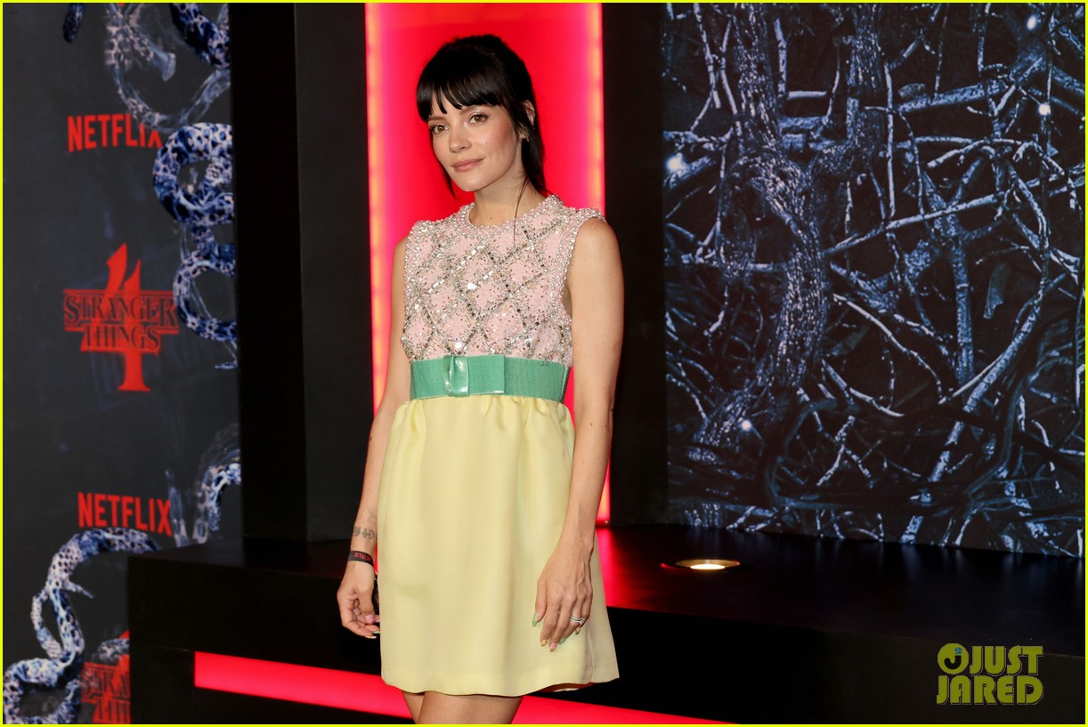 Lily Allen Reveals Her Abortion Story While Speaking Out Against Roe v ...