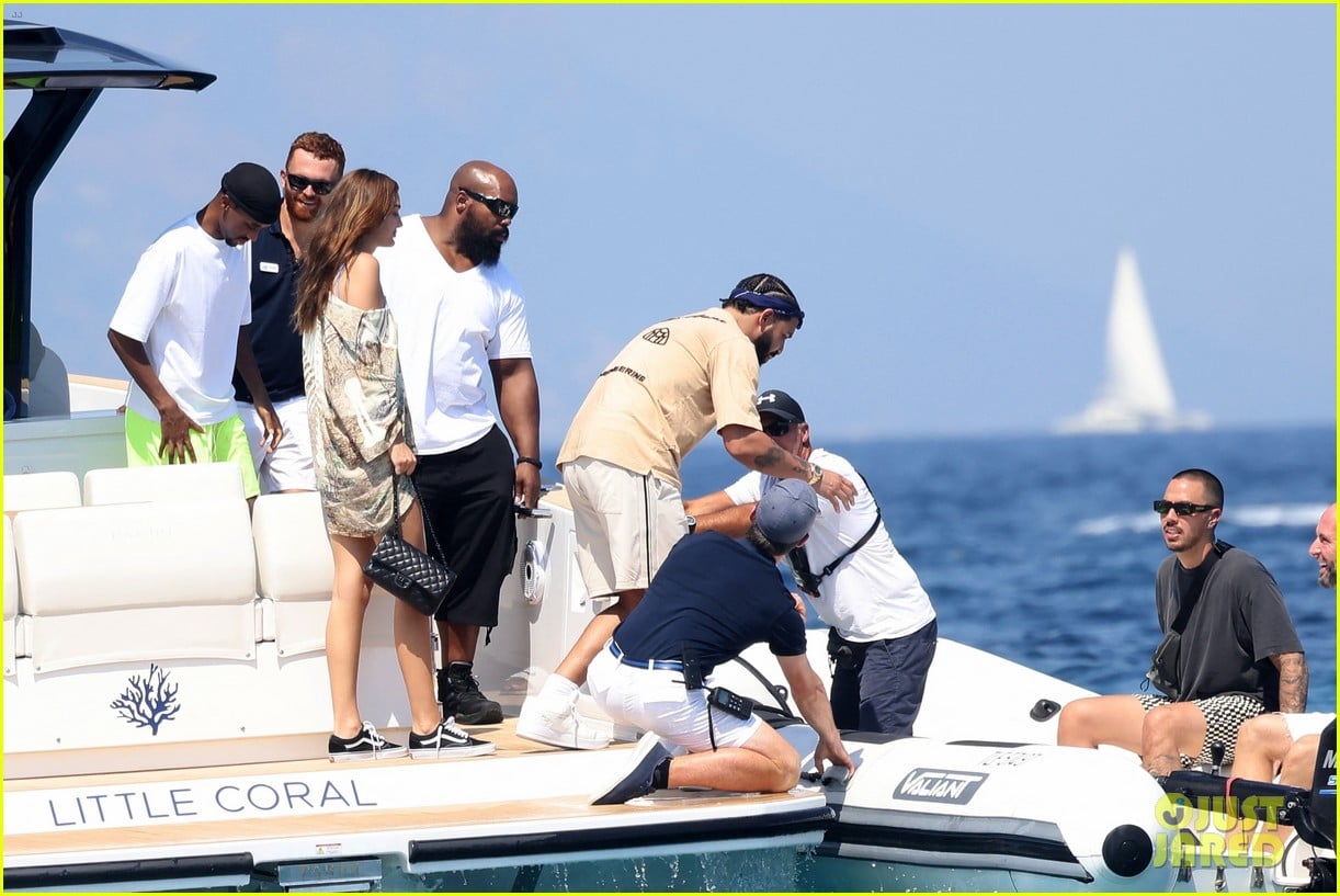 Drake Vacations in Saint-Tropez with YouTuber Suede Brooks: Photo ...