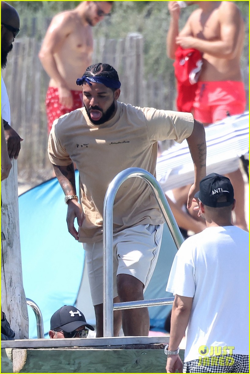 Drake Vacations in Saint-Tropez with YouTuber Suede Brooks: Photo ...
