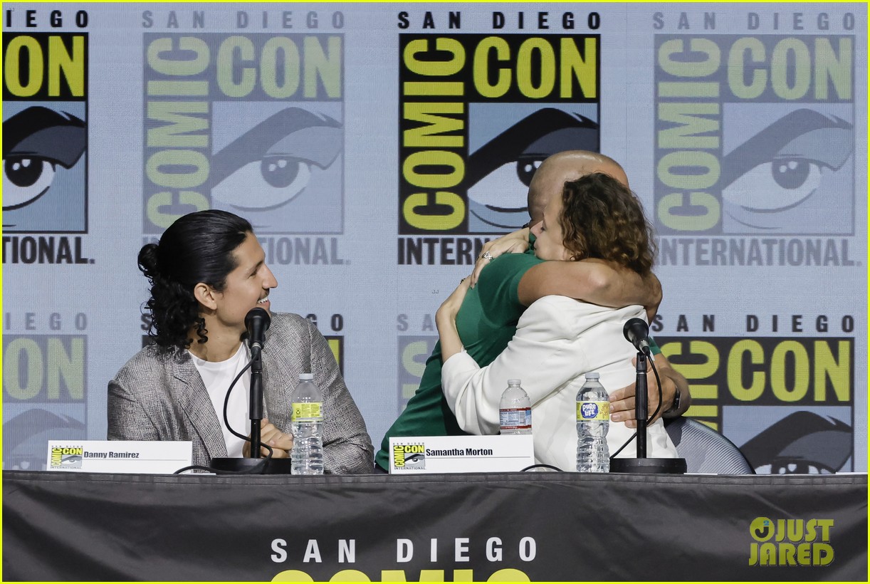 Terry Crews Rips His Shirt Off During 'Tales Of The Walking Dead' Panel ...