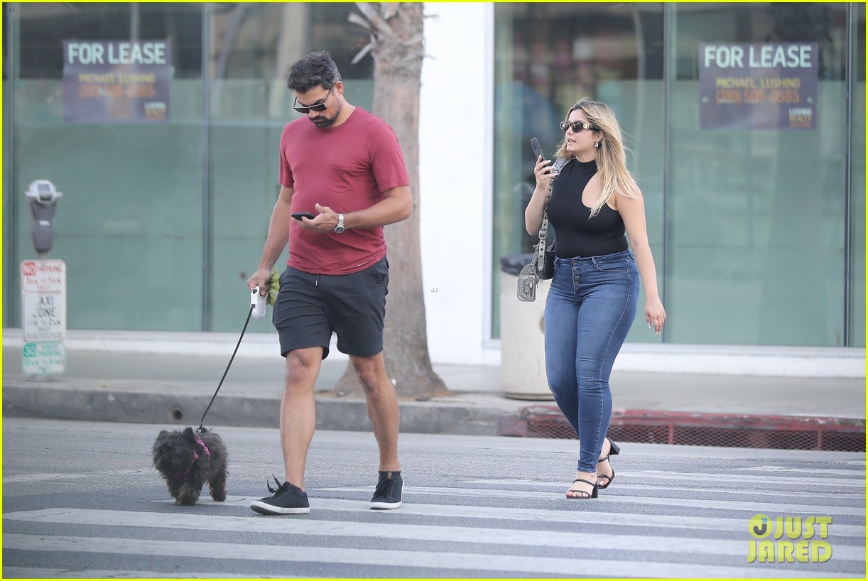 Bebe Rexha Is Still Going Strong with Boyfriend Keyan Safyari - New ...